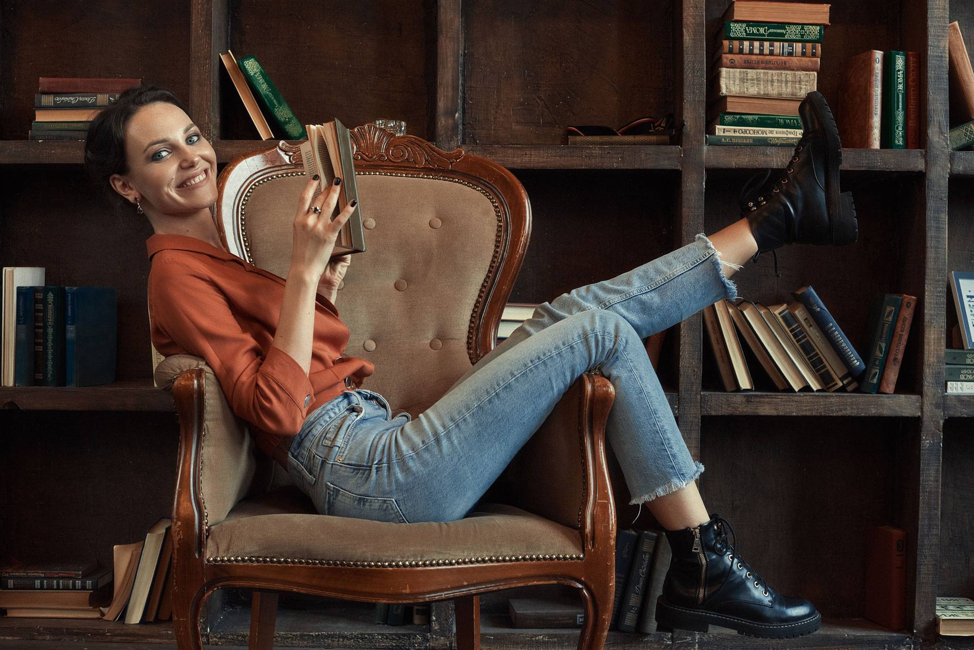 Guide for Autumn Color Type Girls written by our Style Expert — Sapsana